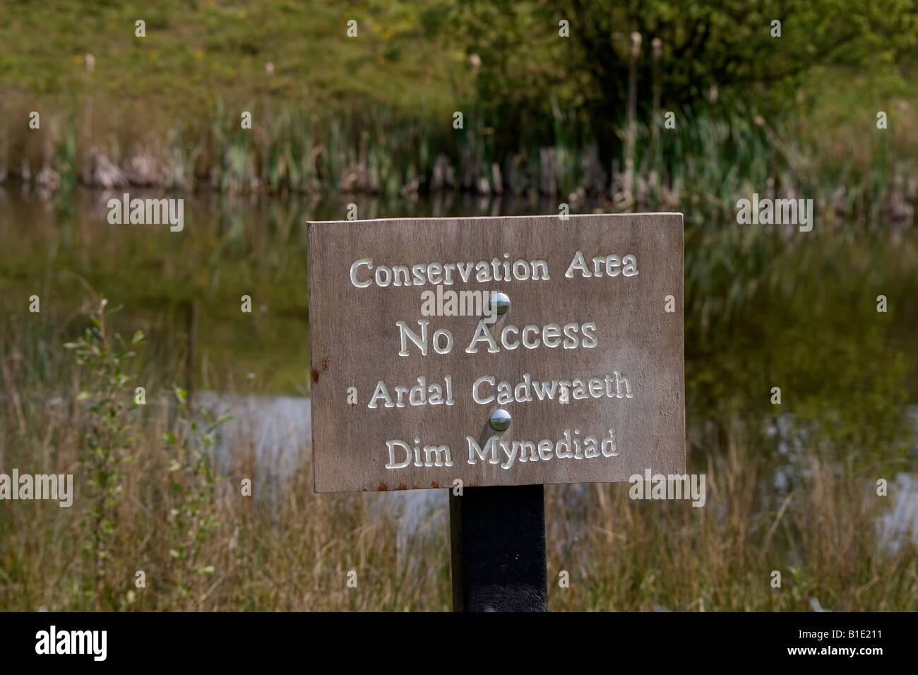 Conservation area sign hi-res stock photography and images - Alamy