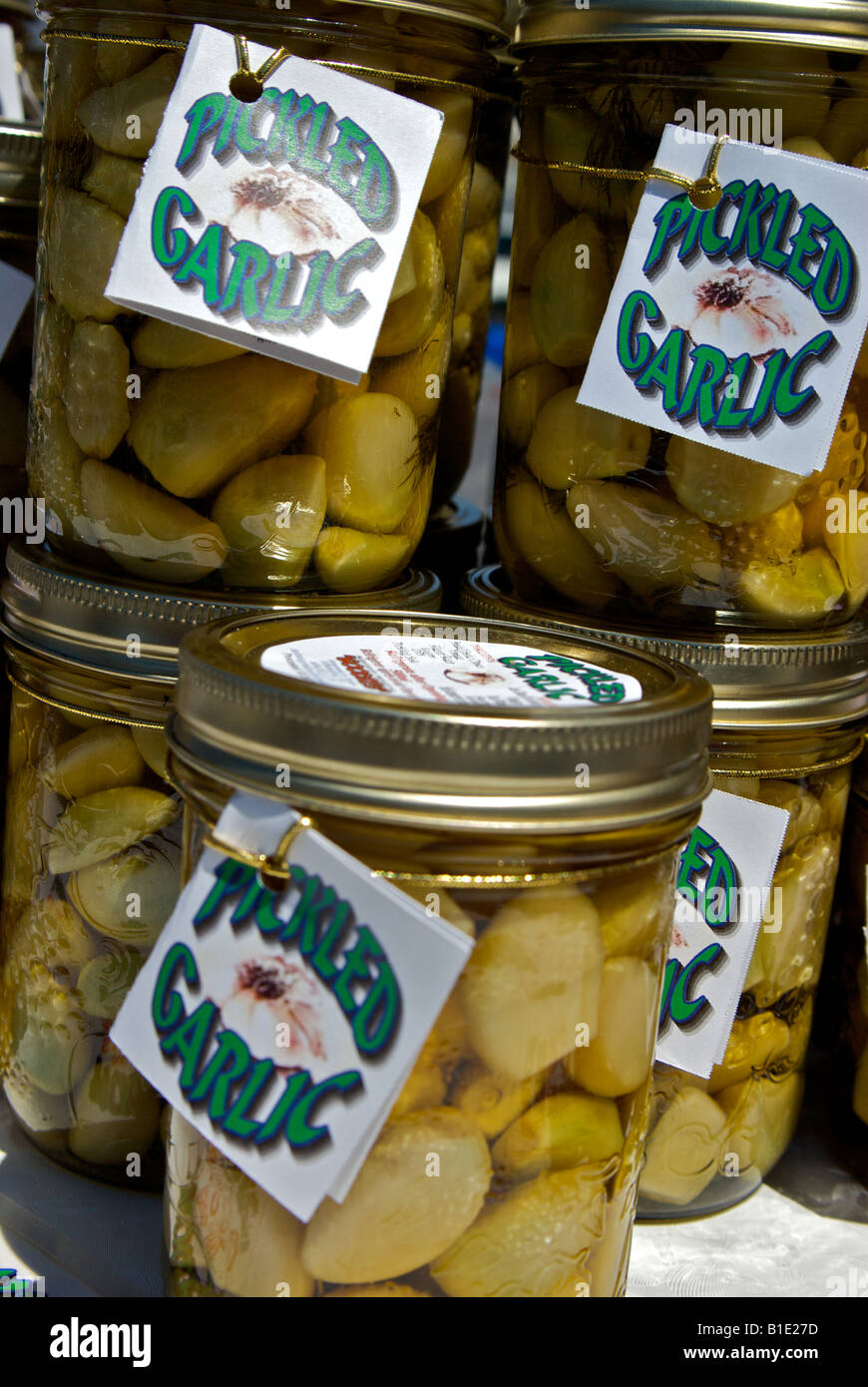 Garlic jars hi-res stock photography and images - Alamy