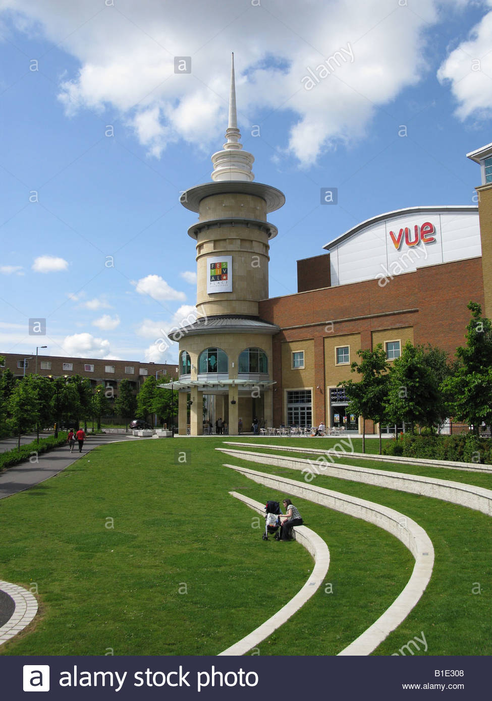 Basingstoke Festival Place High Resolution Stock Photography and Images ...