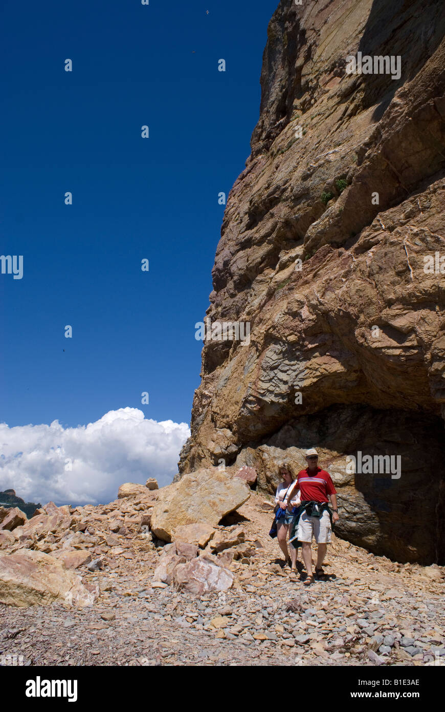 Perce rock low tide quebec hi-res stock photography and images - Alamy
