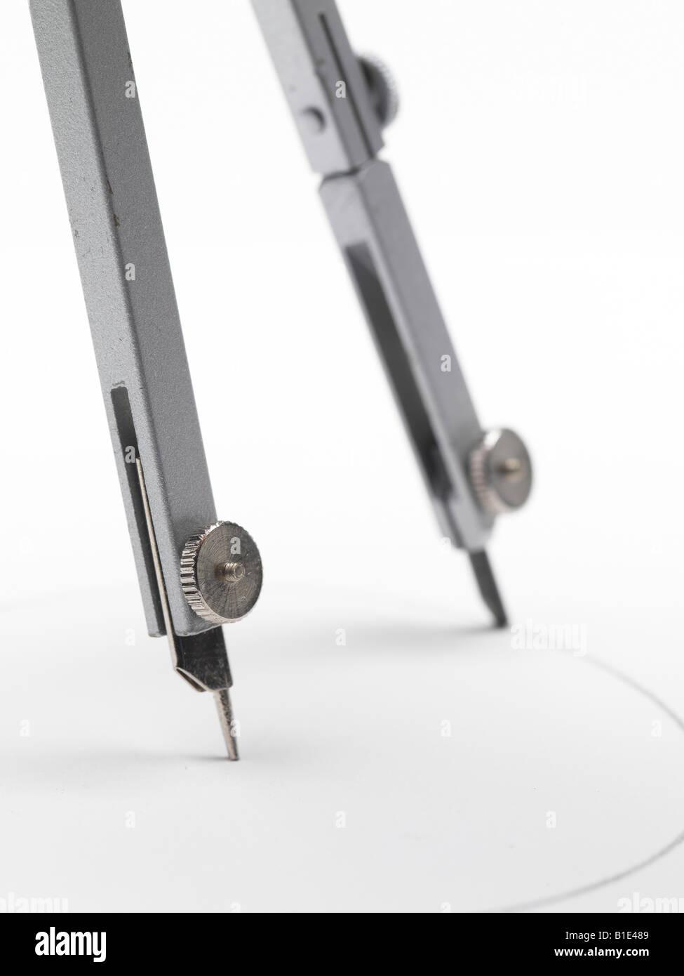 compasses circle geometry lead circumference Stock Photo - Alamy