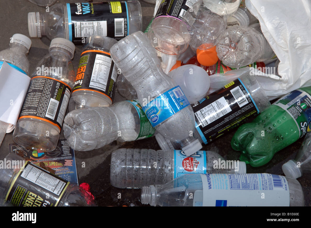 Discarded beverage containers Stock Photo - Alamy Discarded beverage containers Stock Photo - Alamy
