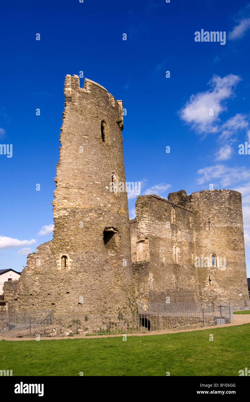 Ferns castle ireland hi-res stock photography and images - Alamy