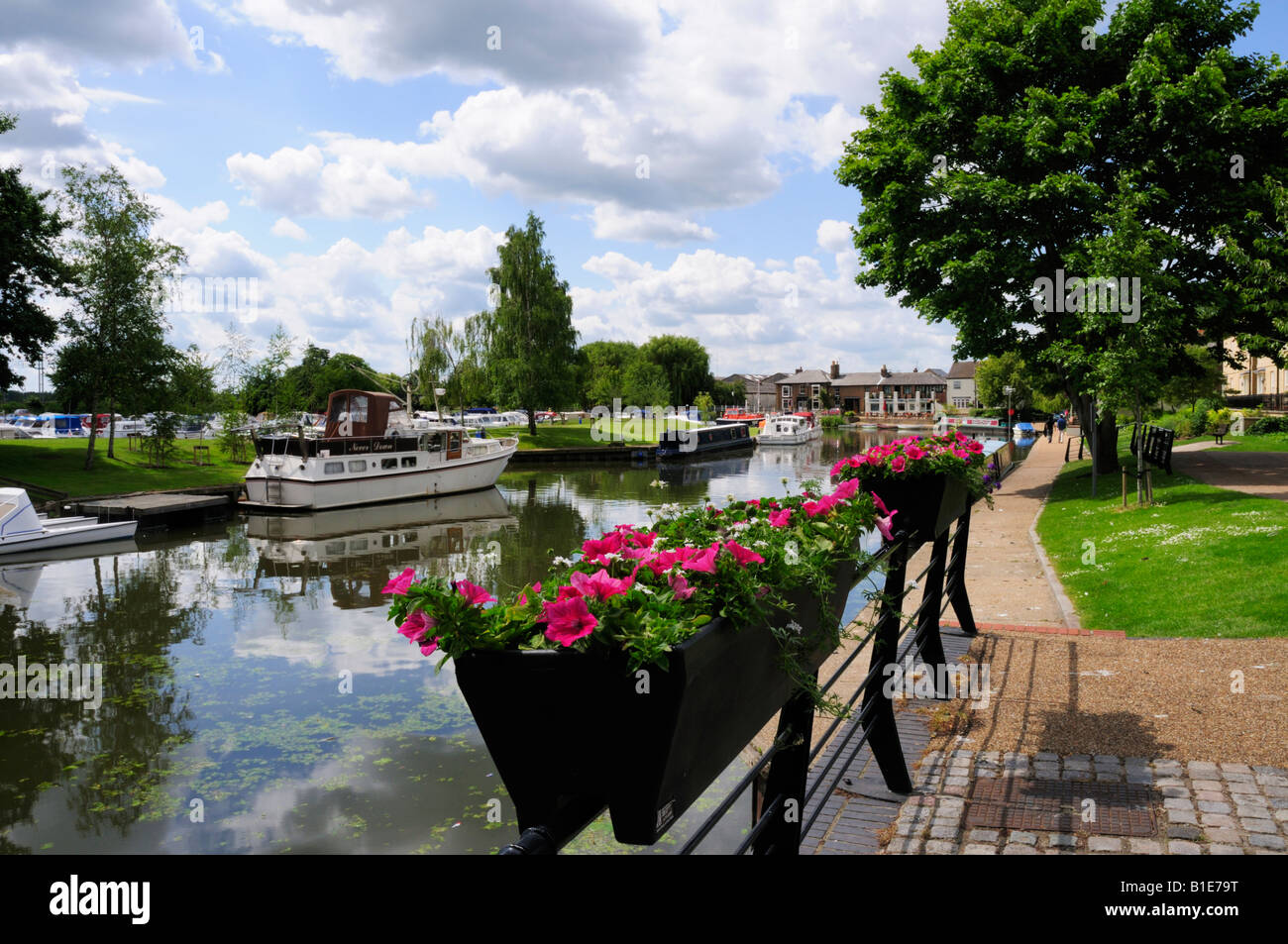 River ouse ely hi-res stock photography and images - Alamy