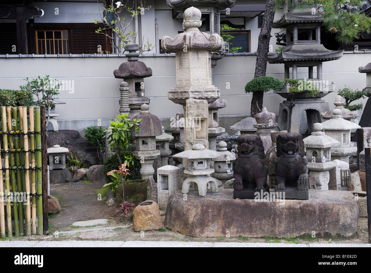 Stonemasons Workshop High Resolution Stock Photography and Images - Alamy