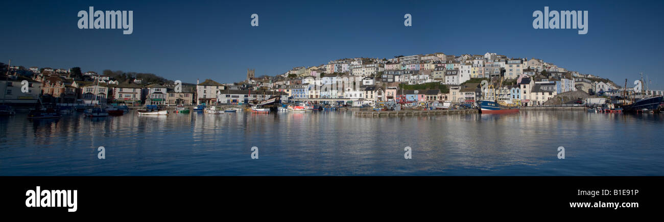 Panoramic view of Brixham across the harbour Stock Photo - Alamy
