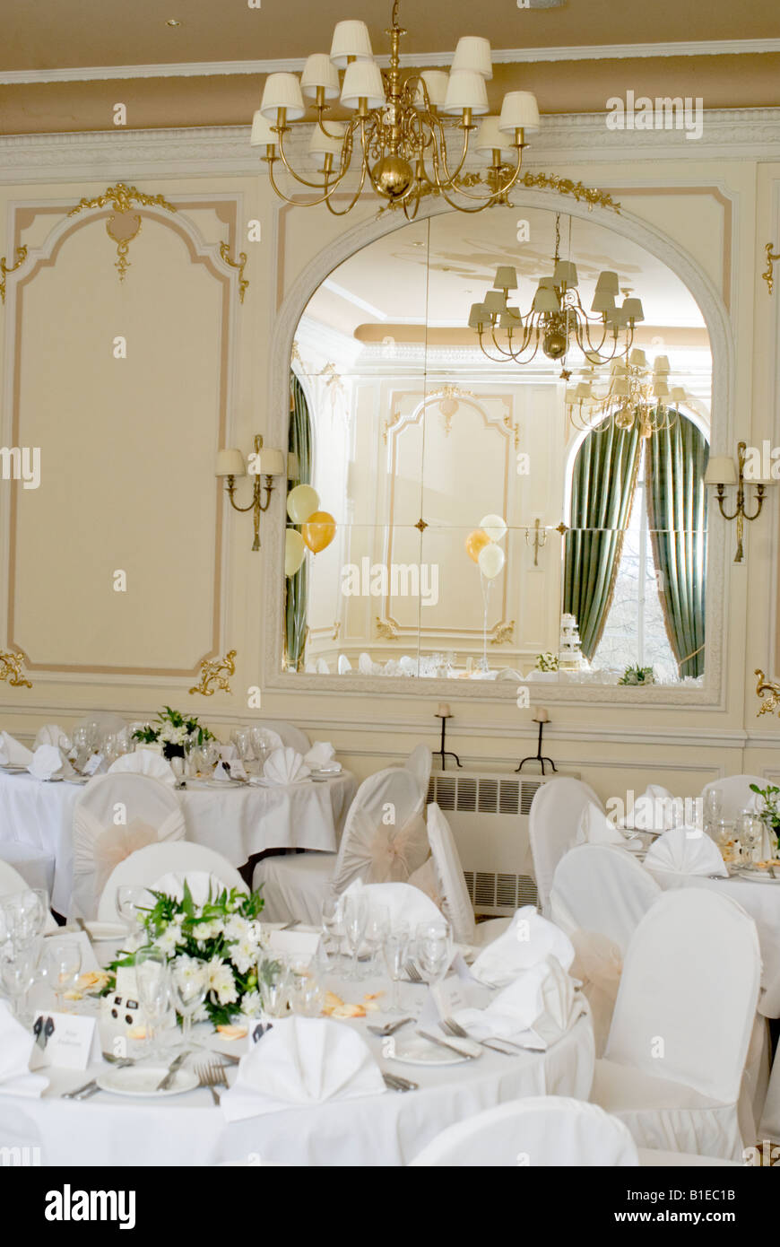 Tables laid out for a wedding reception Stock Photo - Alamy