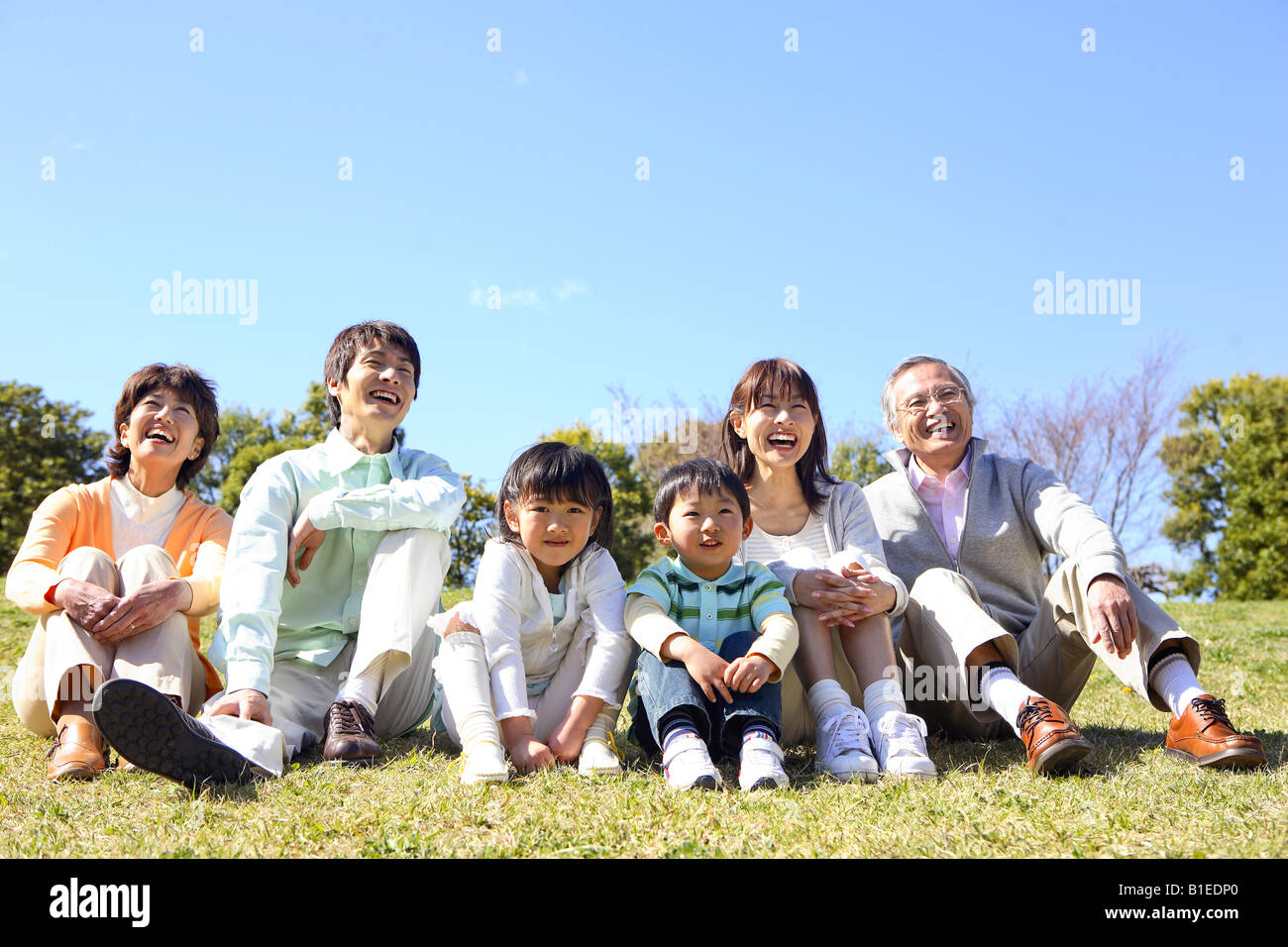 Portrait of Japanese family Stock Photo - Alamy