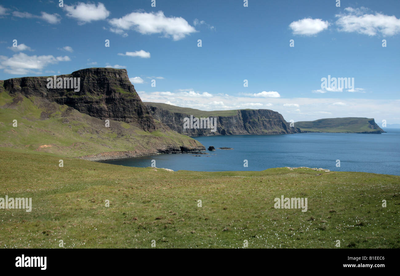 Waterstein Head, Moonan Bay, Isle of Skye Stock Photo - Alamy