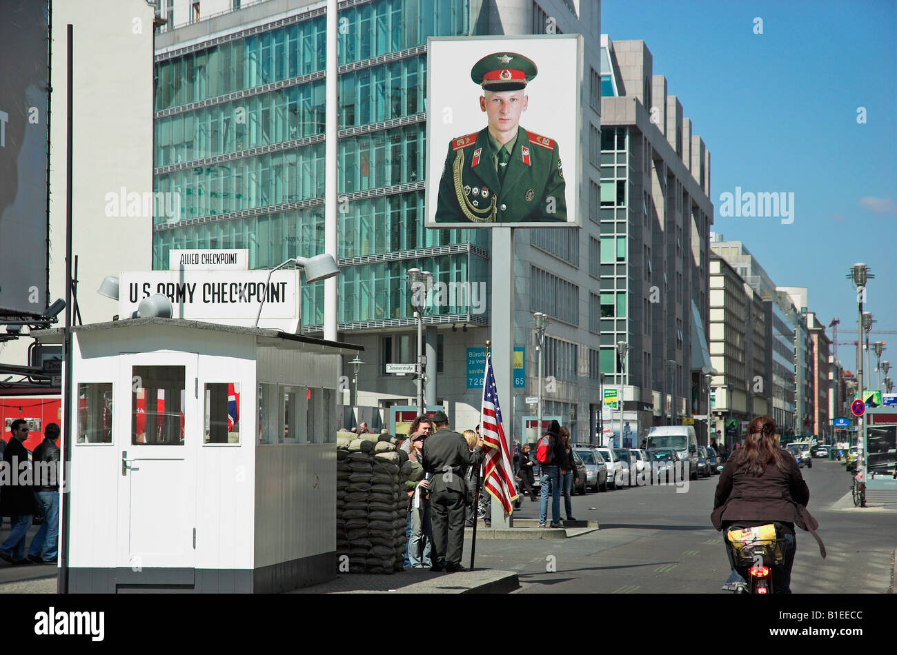 Soldier reunification hi-res stock photography and images - Alamy
