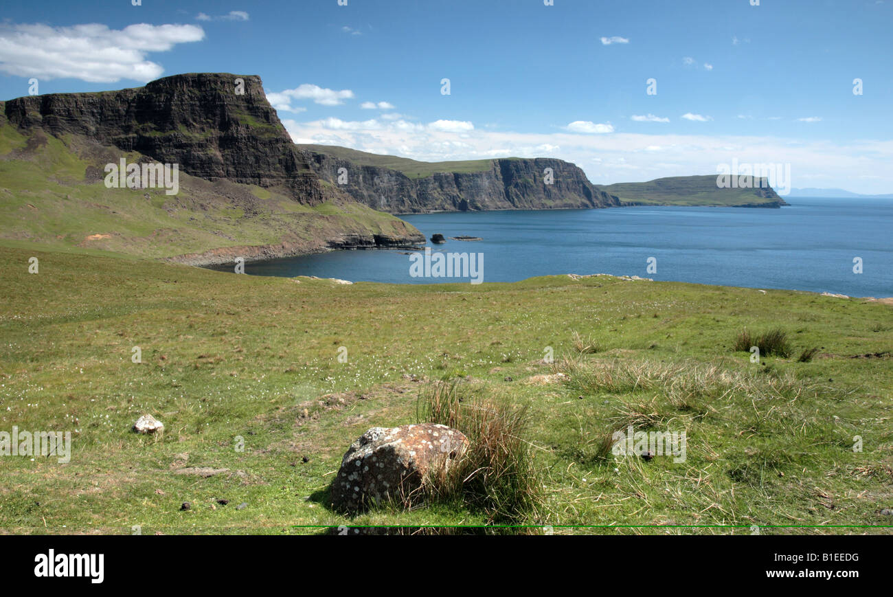Waterstein Head, Moonan Bay, Isle of Skye Stock Photo - Alamy