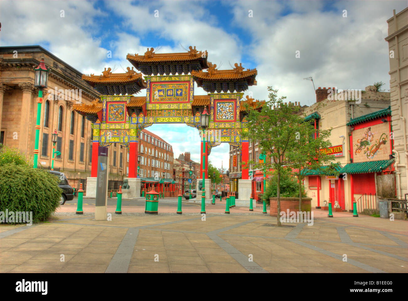 Chinese arch, Liverpool Stock Photo - Alamy