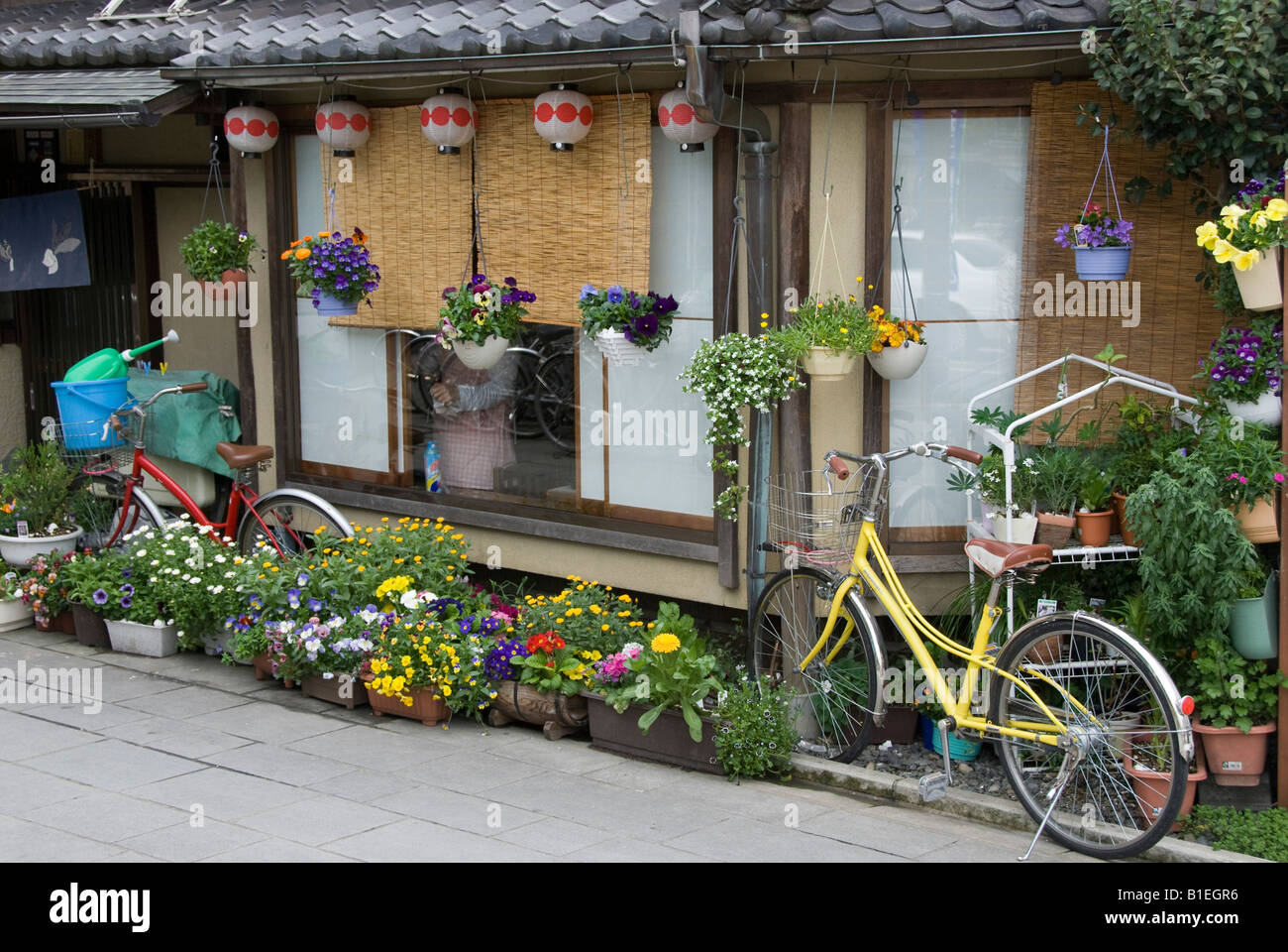 Kyoto, Japan. Restaurant exterior Stock Photo - Alamy