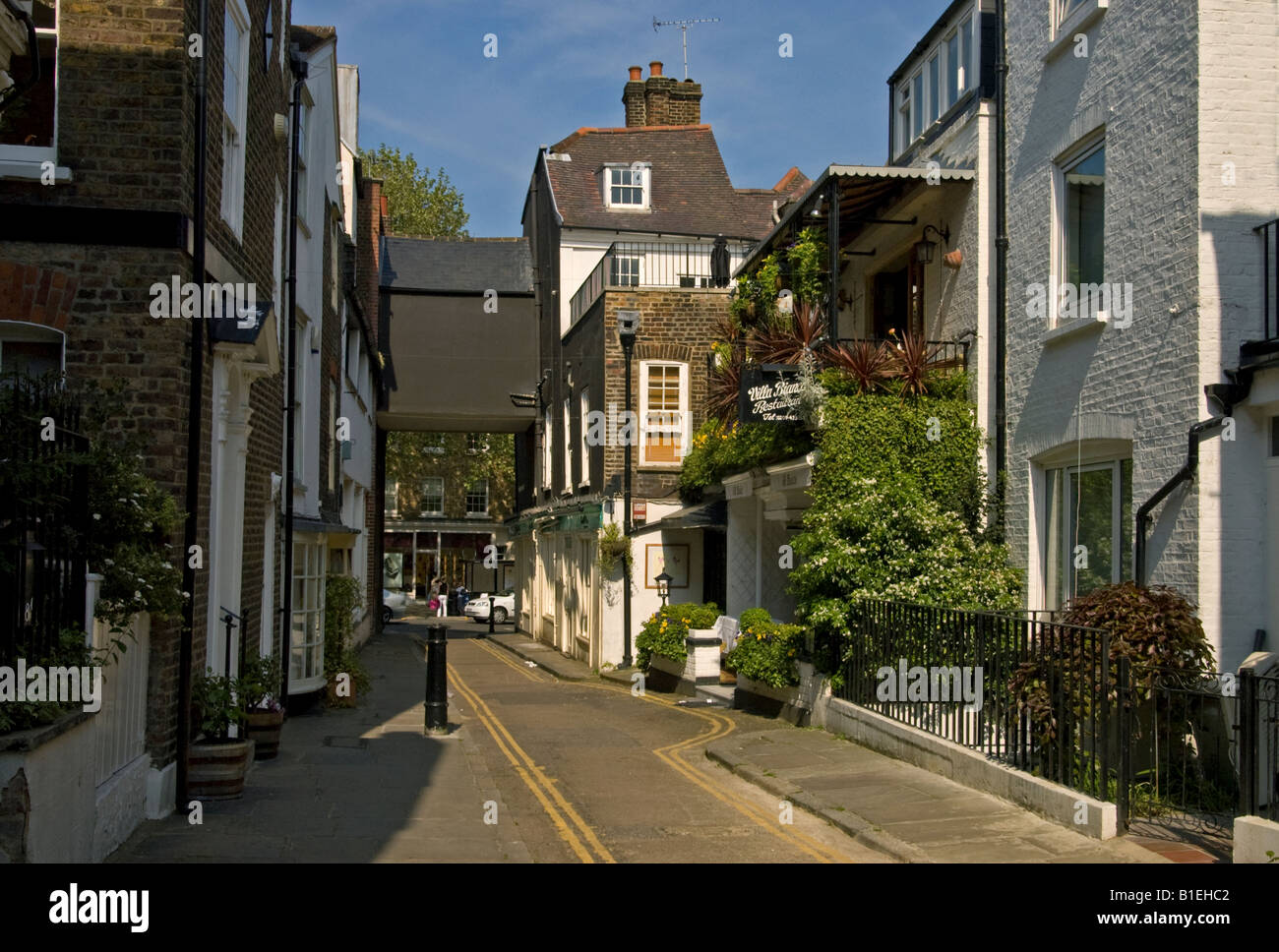 Hampstead village hi-res stock photography and images - Alamy