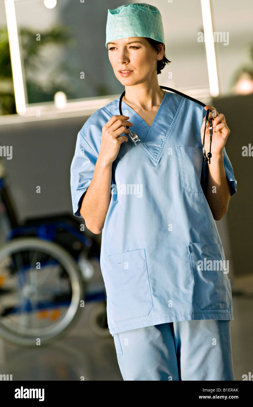 Female doctor thinking Stock Photo - Alamy