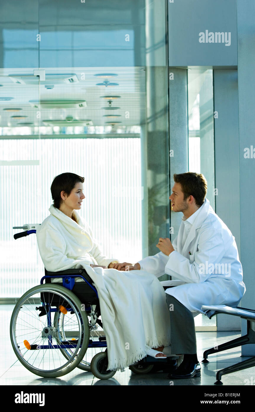Profile female doctor talking patient hi-res stock photography and ...