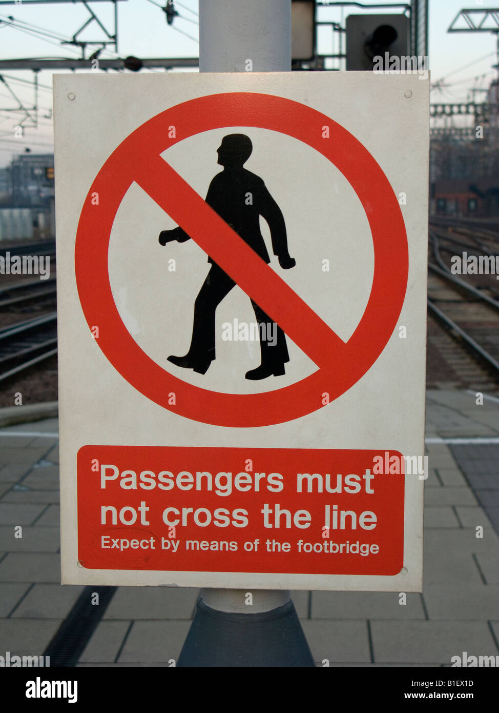 Railway warning sign at Leeds railway station , UK Stock Photo - Alamy