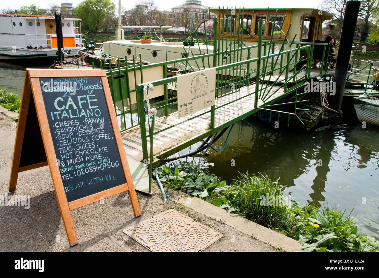 Boat Cafe on River Thames, Richmond, Surrey, England Stock Photo - Alamy