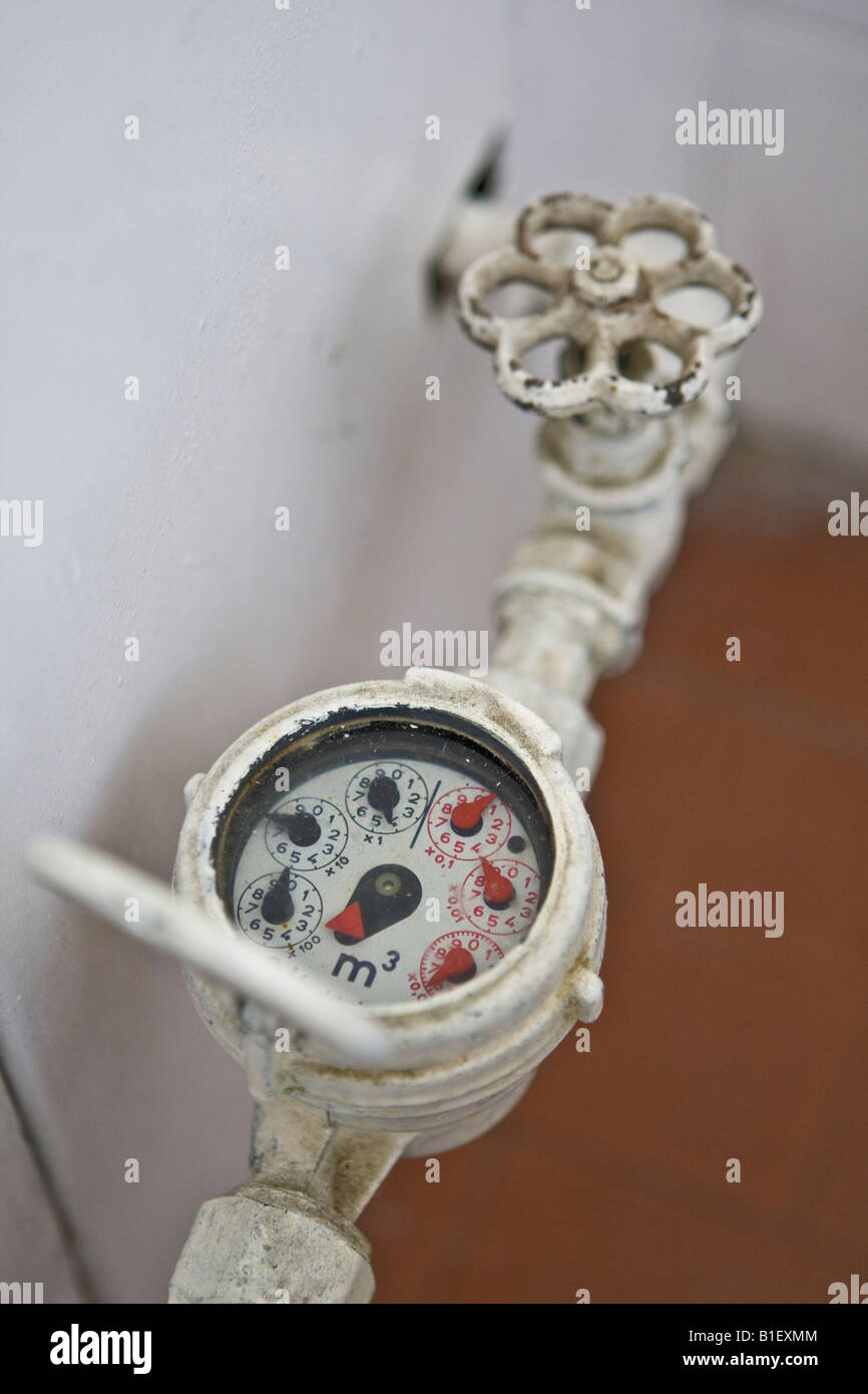 counter meter water measuring measurement device contrivance apparatus ...