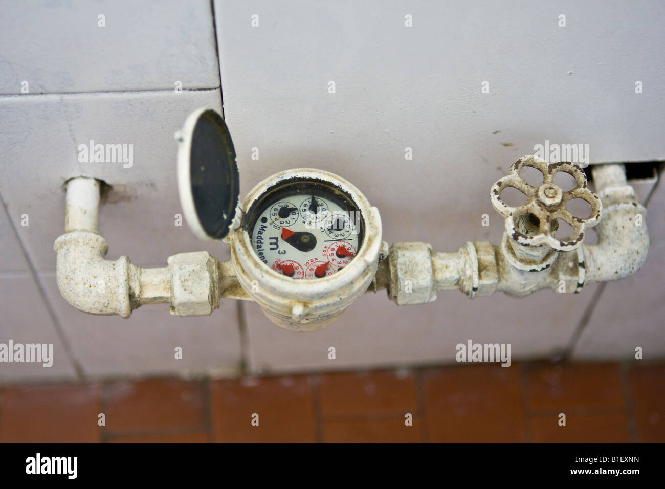 counter meter water measuring measurement device contrivance apparatus ...