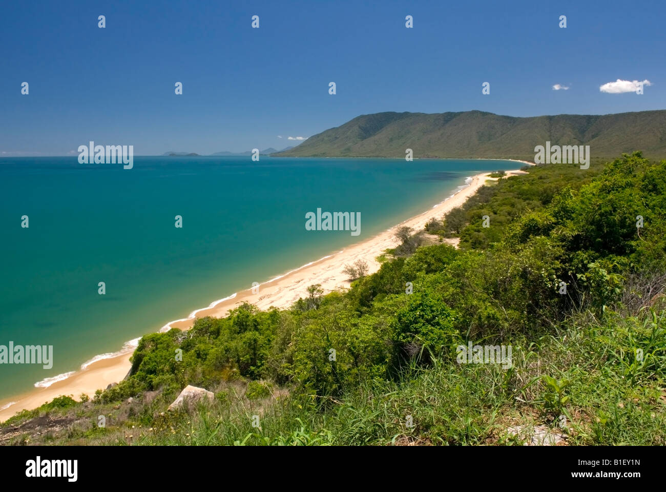 Queensland coast hi-res stock photography and images - Alamy