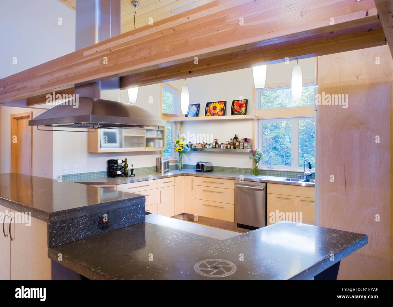 Anchorage house hi-res stock photography and images - Alamy