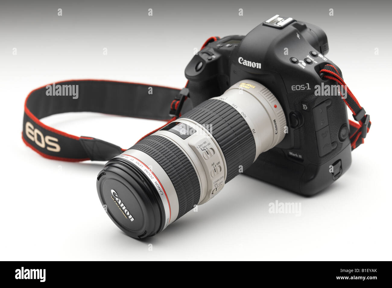 camera to obtain to shoot sensor diaphragm digital pictures photo Stock ...