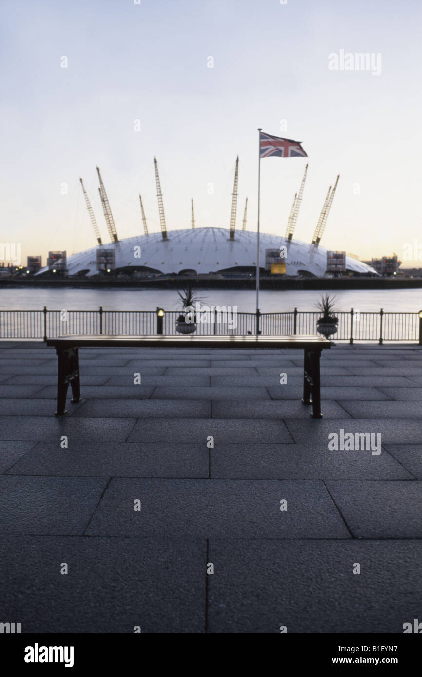 The O2 arena from across the Thames Stock Photo - Alamy