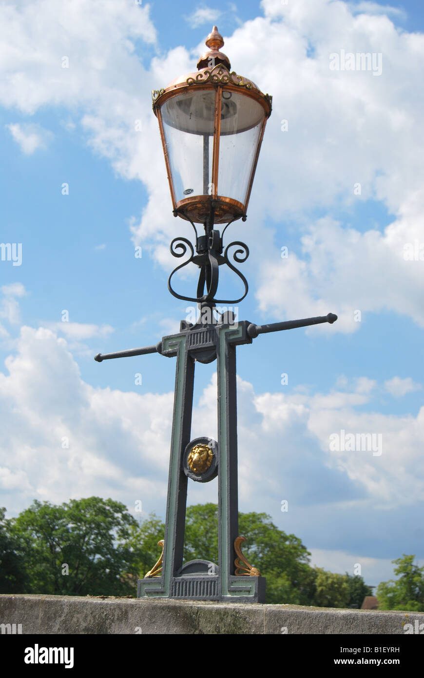 Lamp post on Windsor Bridge, Windsor, Berkshire, England, United ...