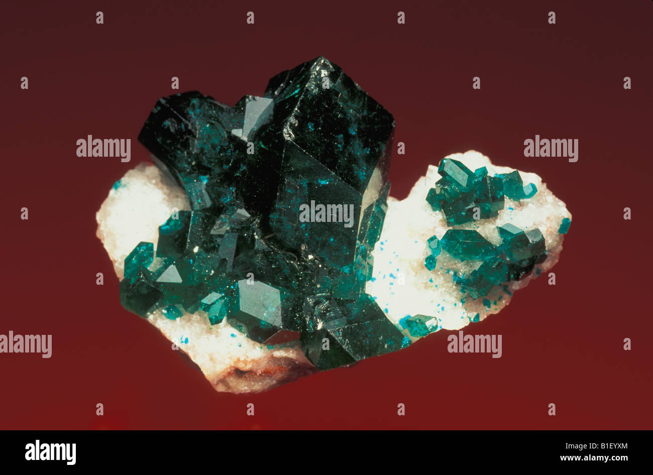 Dioptase ( green Stock Photo - Alamy