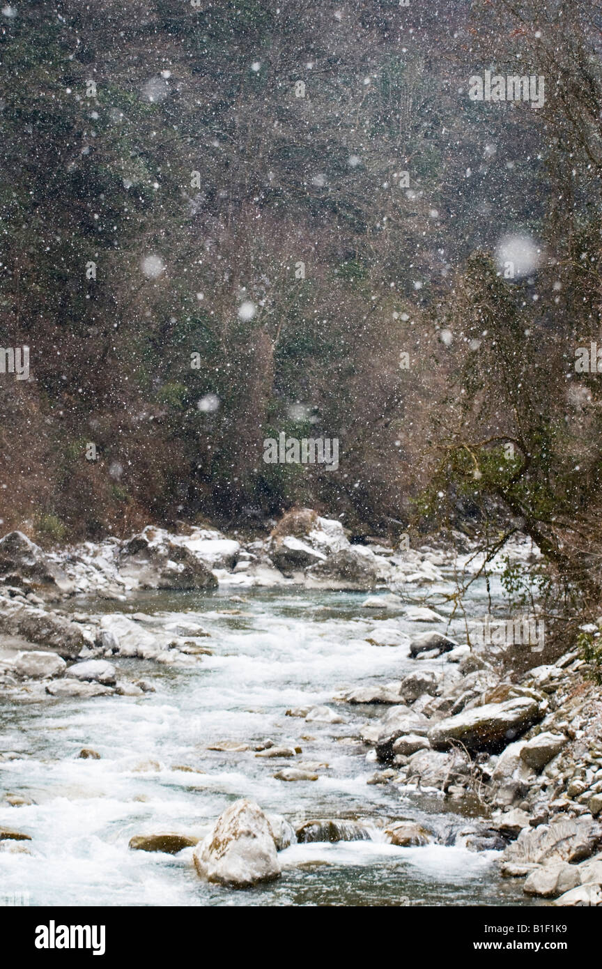 China weather snow hi-res stock photography and images - Alamy