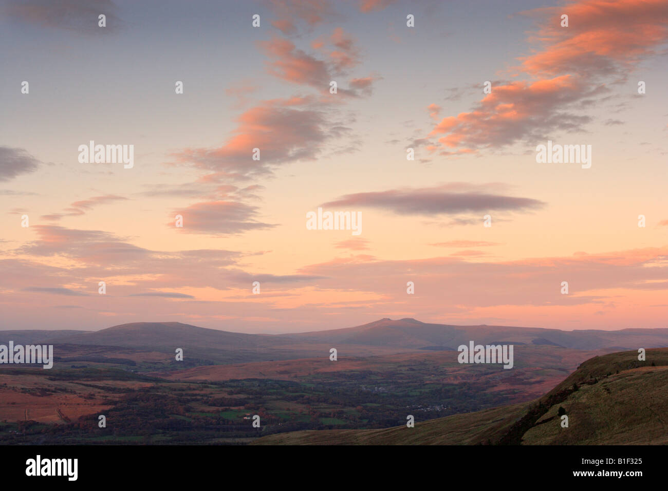 Rhigos mountain hi-res stock photography and images - Alamy