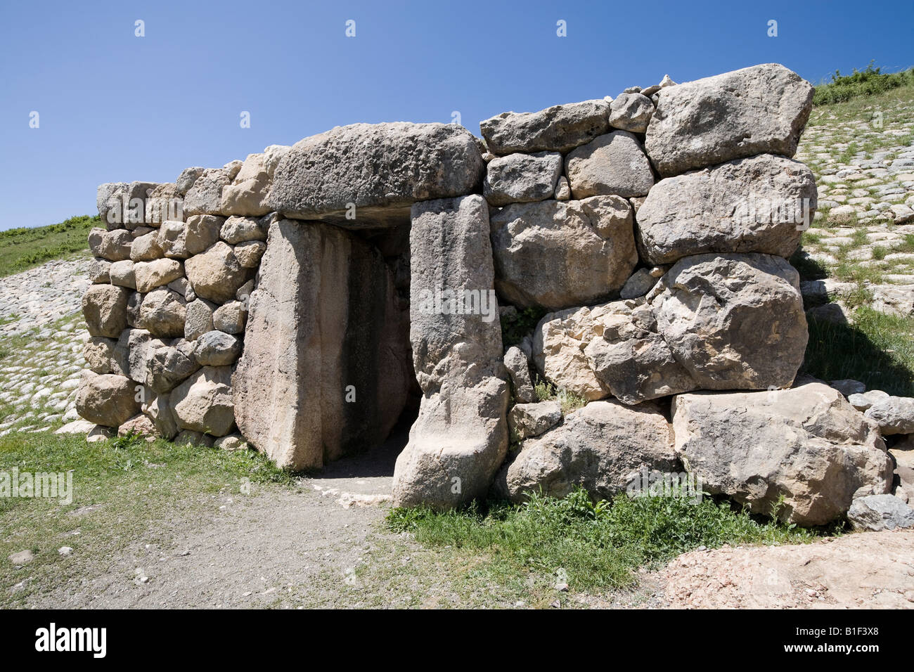 Postern gate hi-res stock photography and images - Alamy