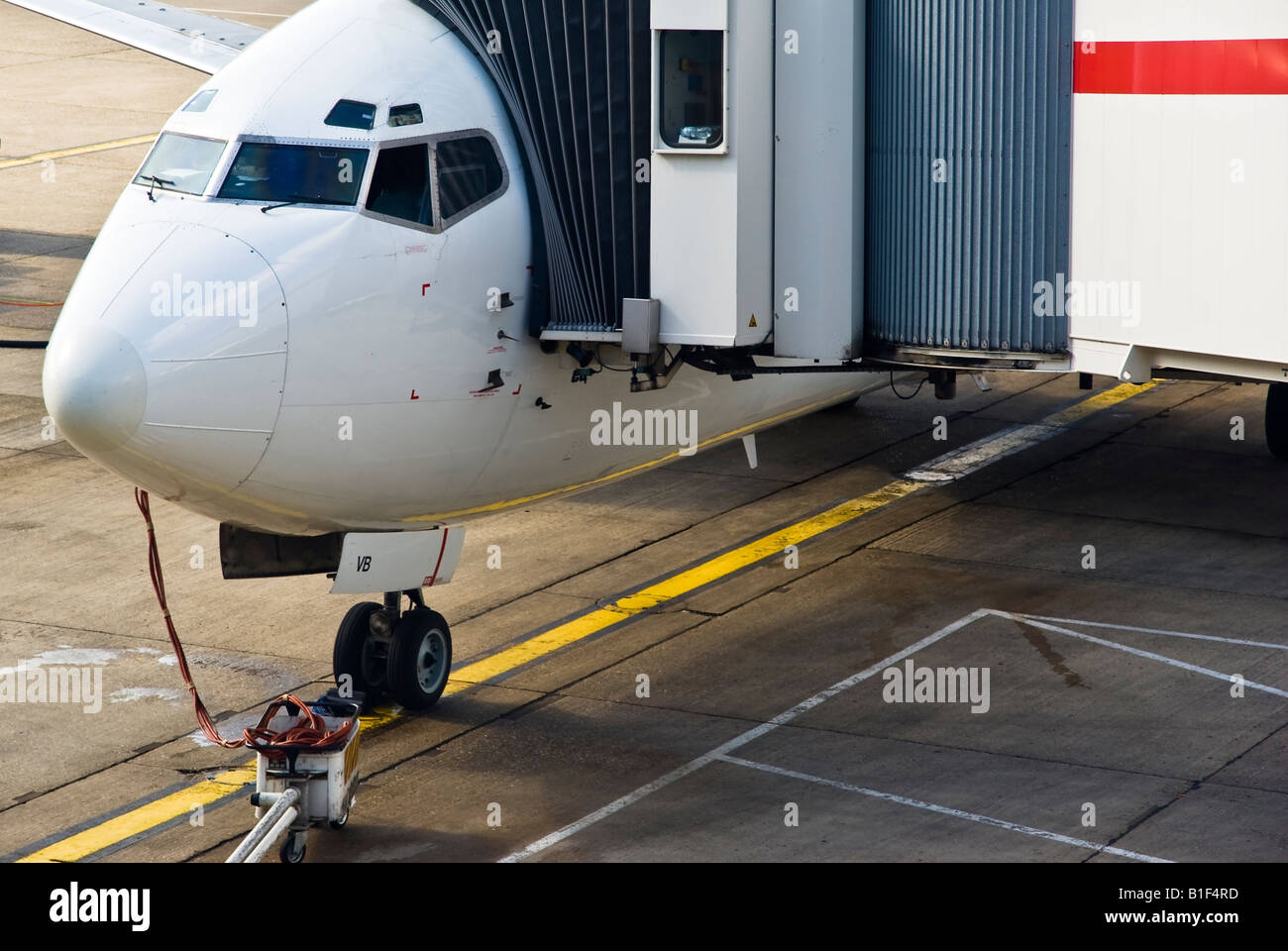 Airplane take off wheels hi-res stock photography and images - Alamy