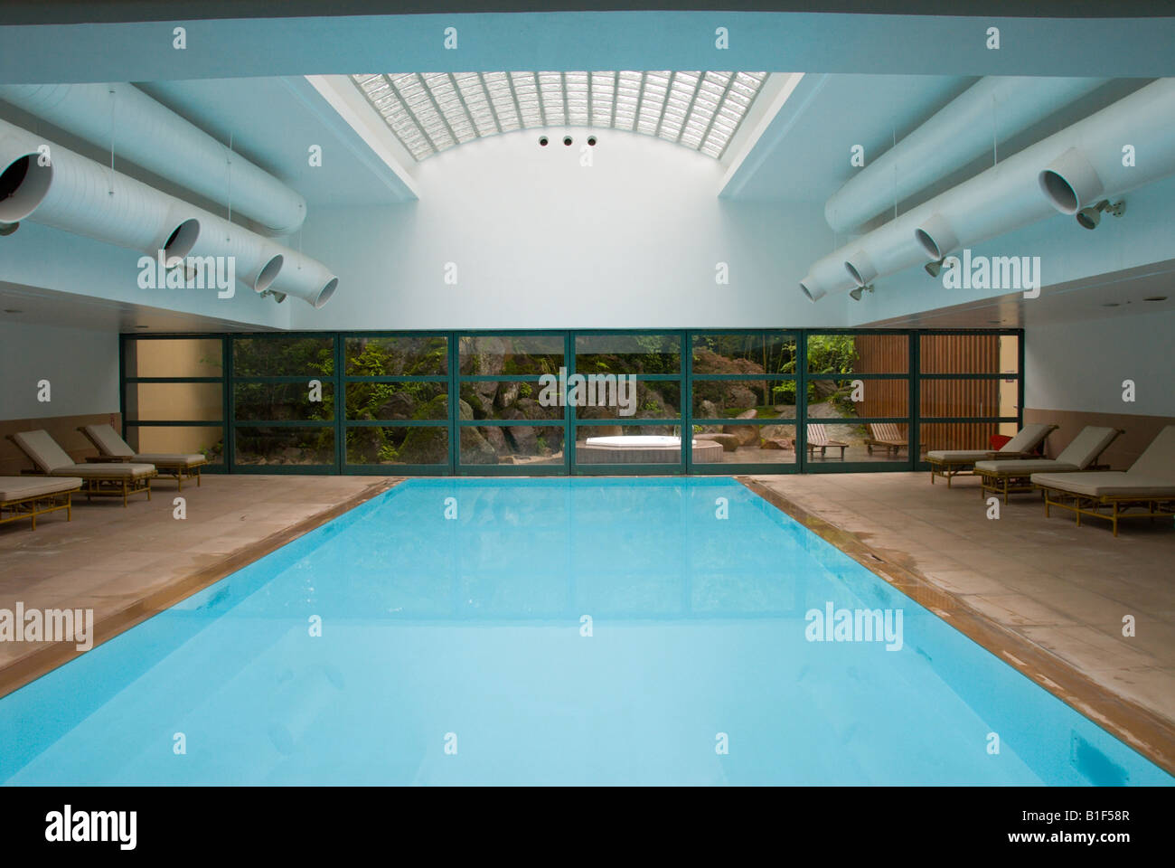Swimming Pool at the Gora Kadan, Hakone Stock Photo - Alamy