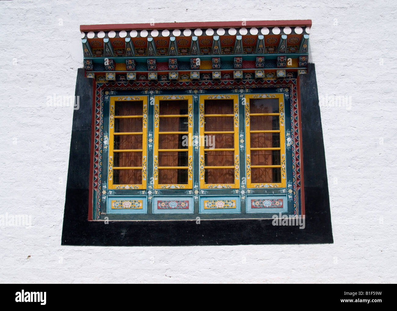 Tibetan windows on Phodong Monastery in Sikkim Stock Photo - Alamy