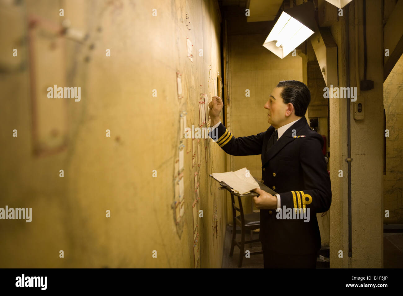 Map room ww2 hi-res stock photography and images - Alamy