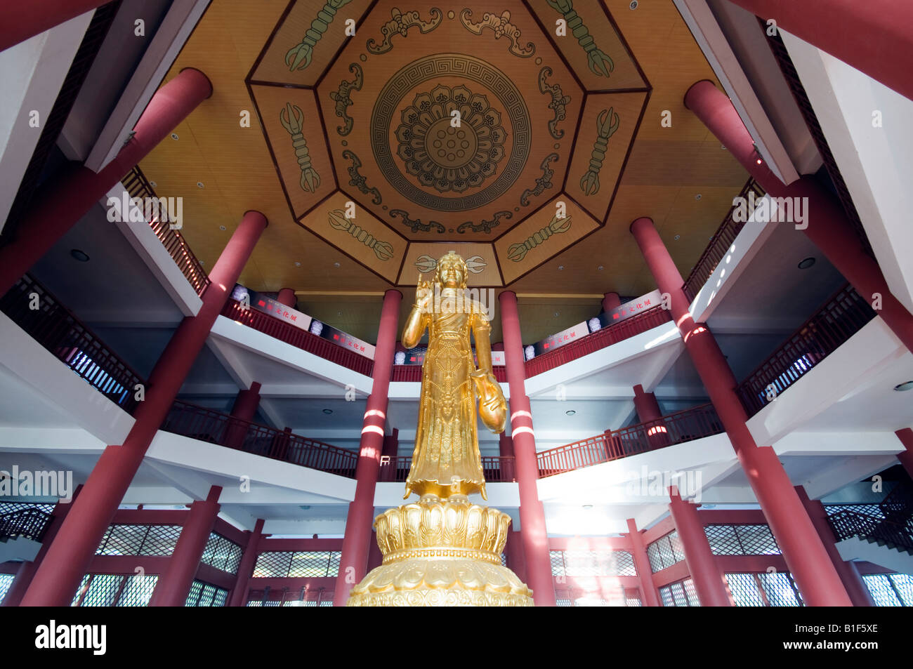 China Yunnan province Dali Town Three Pagodas Temple Stock Photo - Alamy