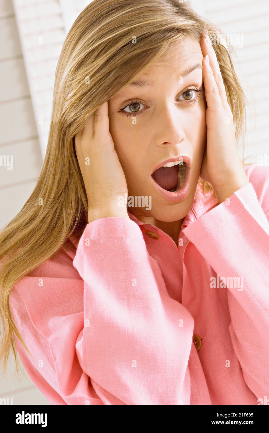 Woman in shock hi-res stock photography and images - Alamy