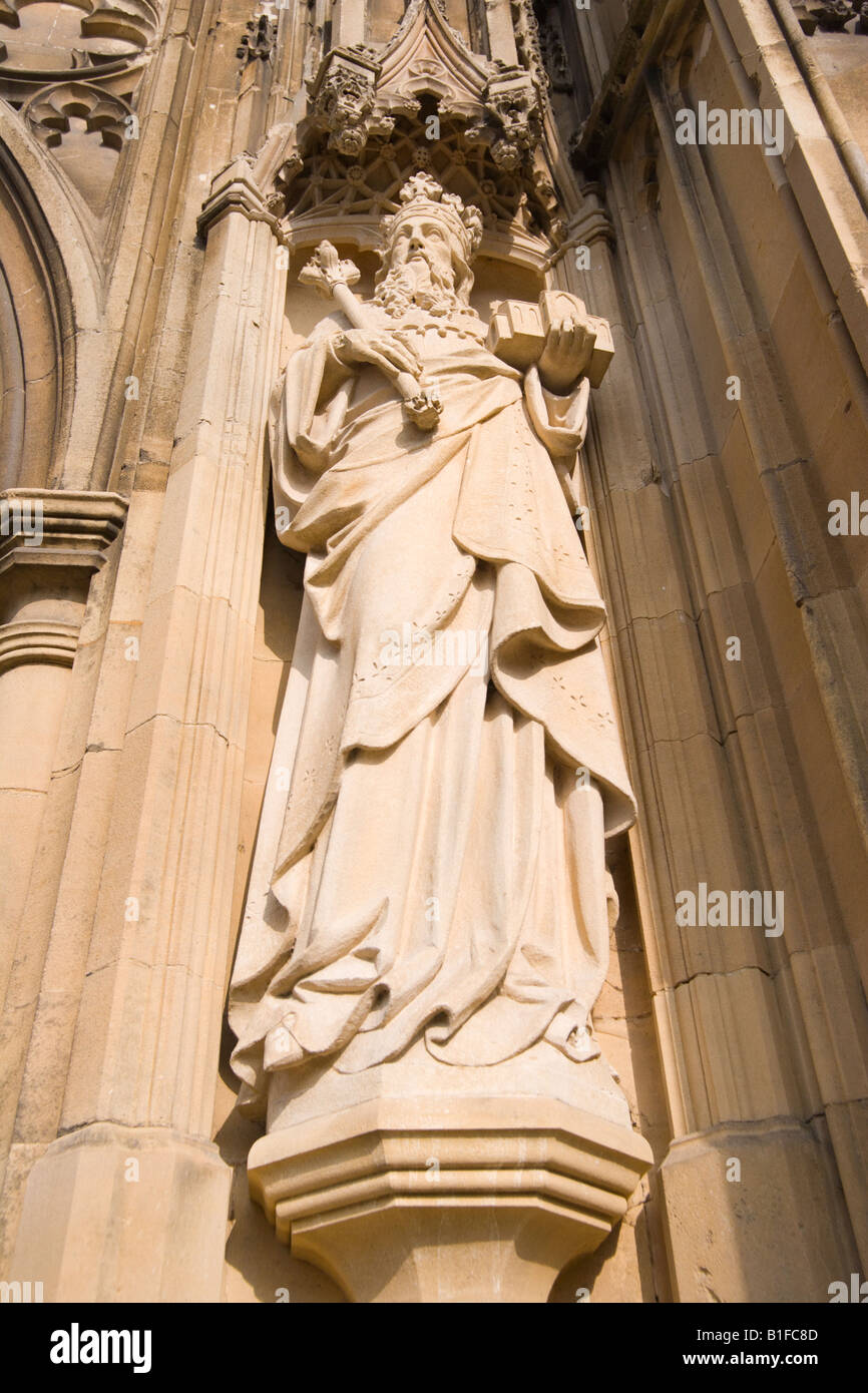 Statue of the main south entrance of Gloucester Cathedral England Stock ...