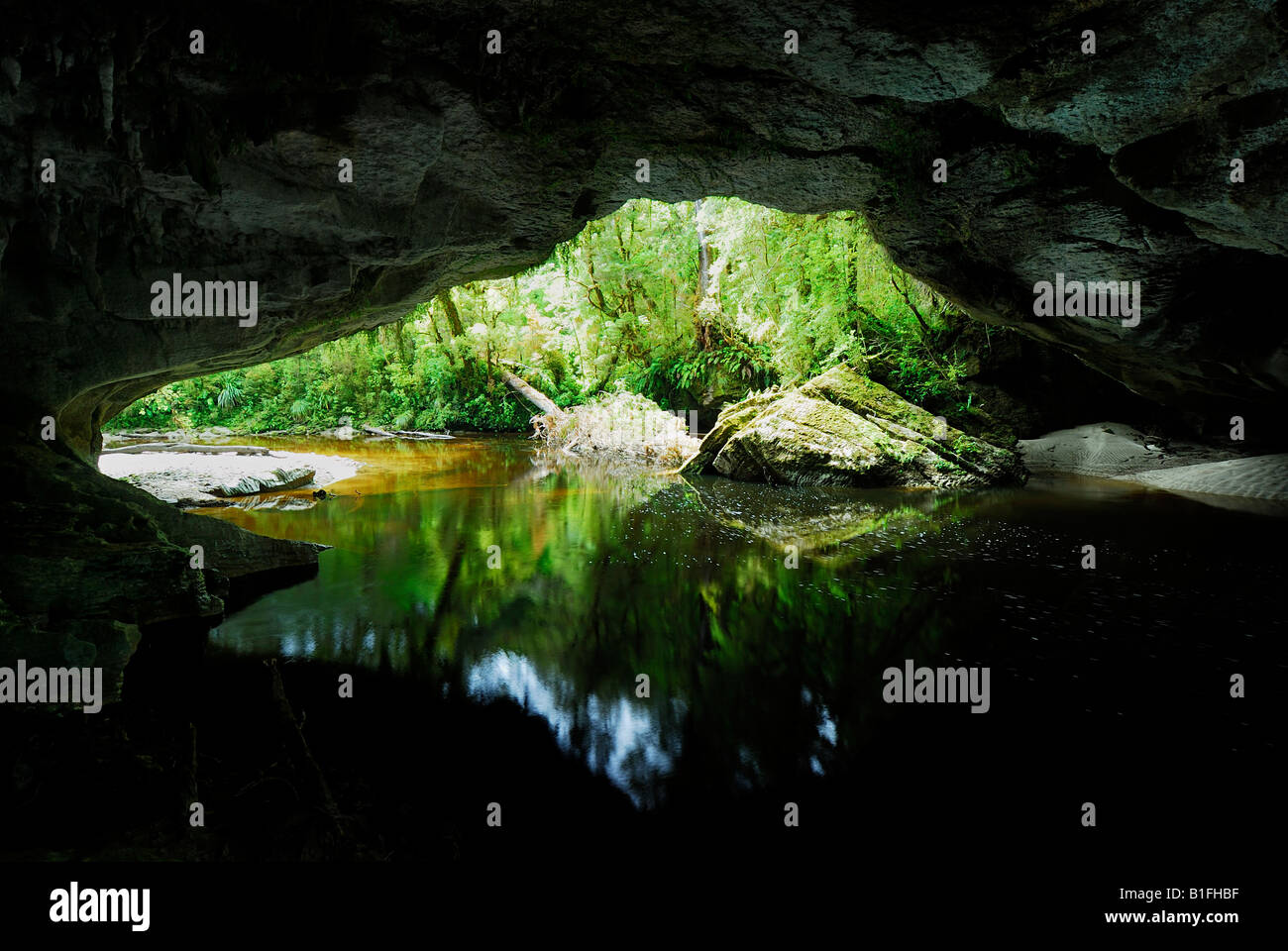 Moria Gate Arch Oparara River Oparara Basin Kahurangi Nationalpark ...