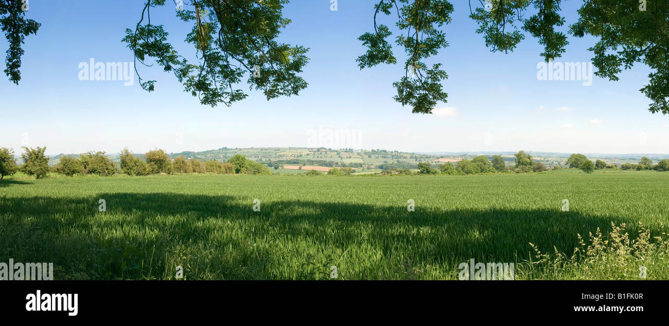 Sloping arable land hi-res stock photography and images - Alamy
