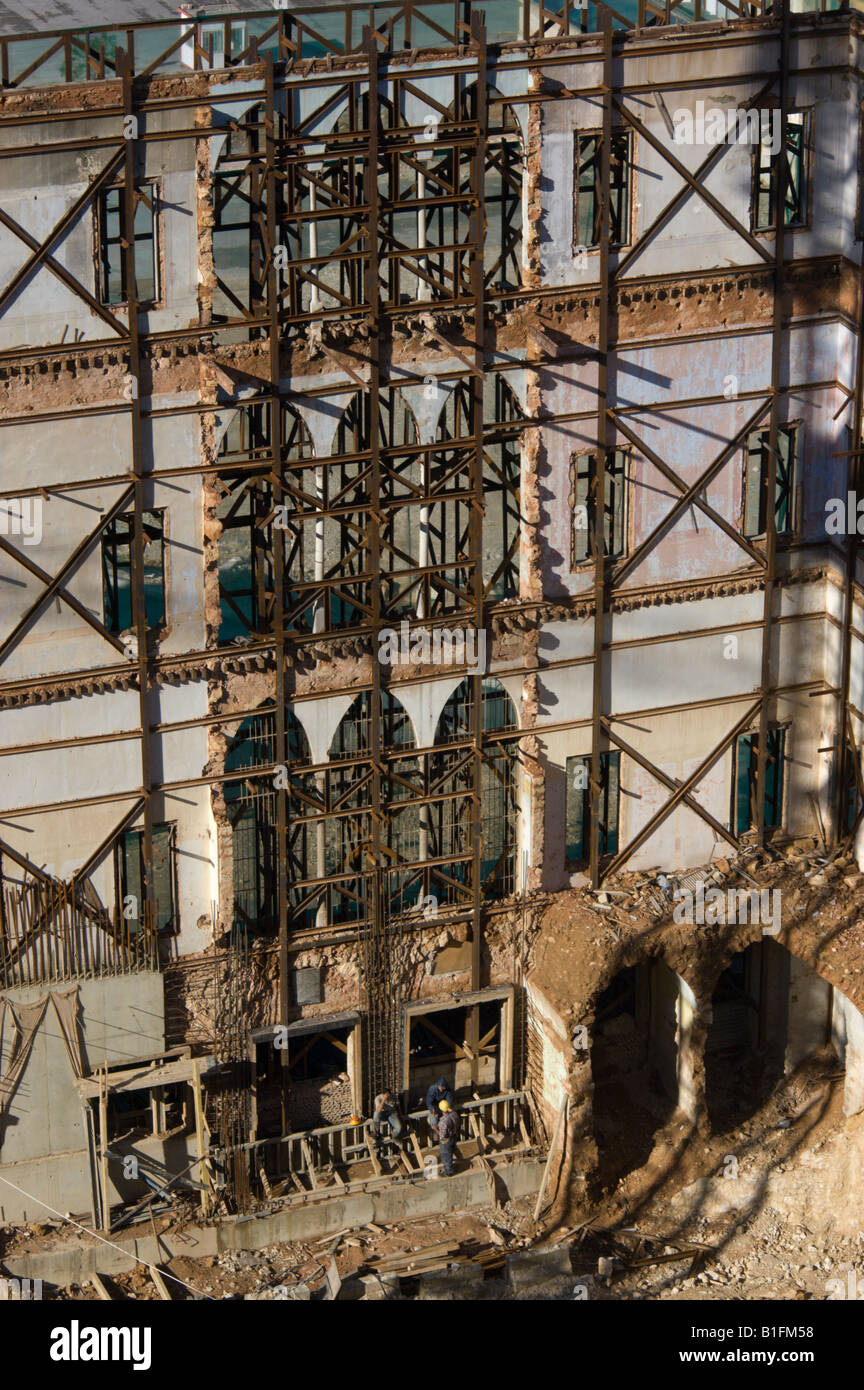 Construction work in Beirut Stock Photo - Alamy