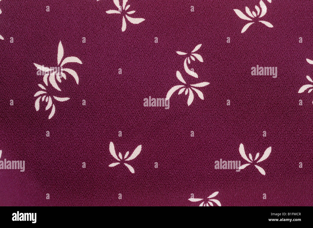 Purple cloth hi-res stock photography and images - Alamy