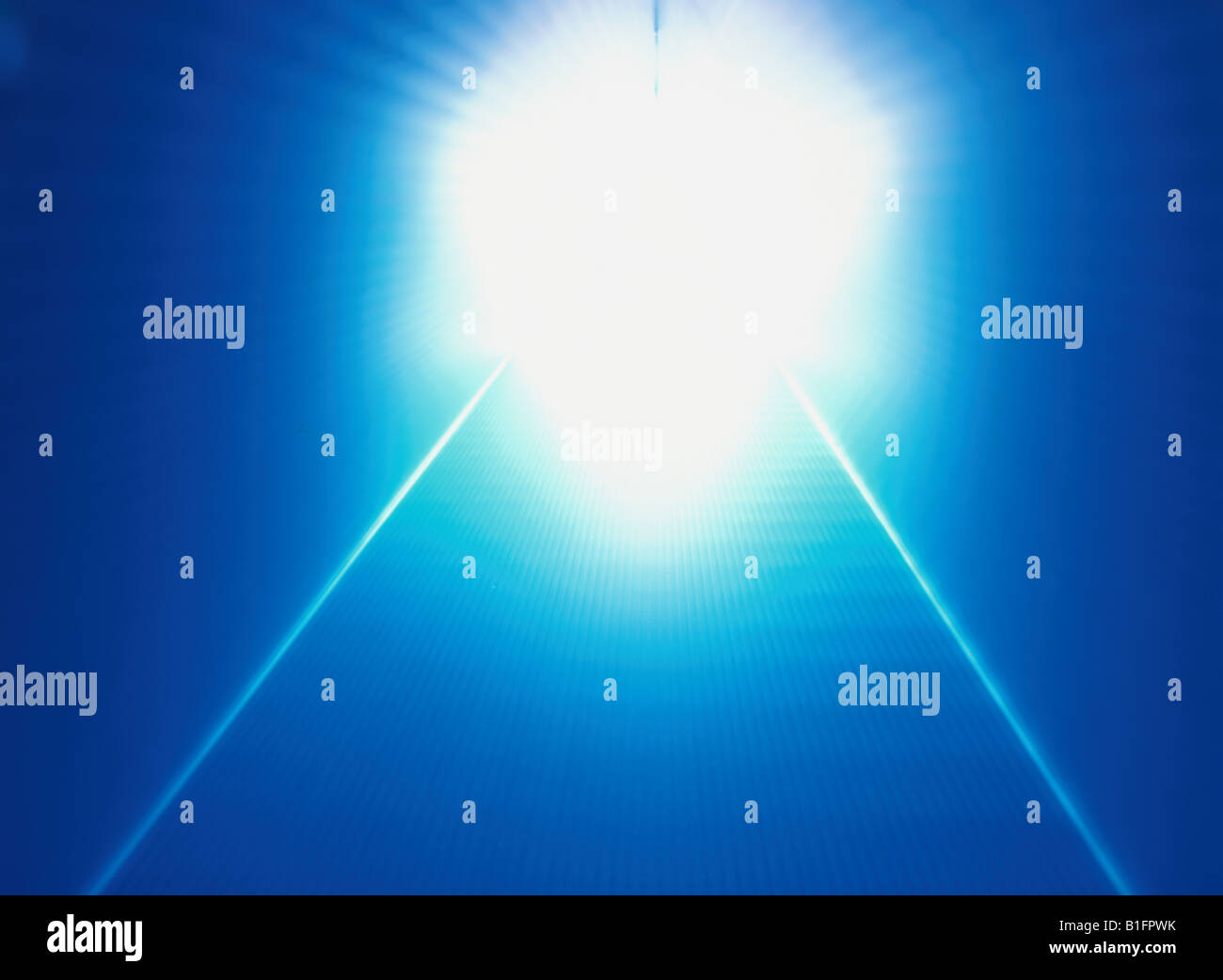 Light At End Of Tunnel Stock Photo - Alamy