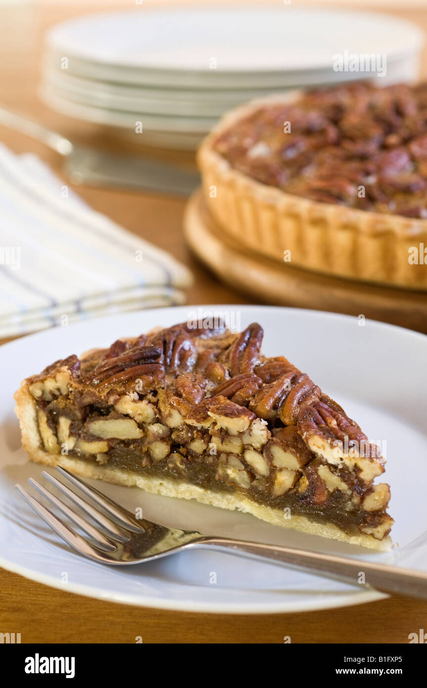 Traditional pecan pie hi-res stock photography and images - Alamy