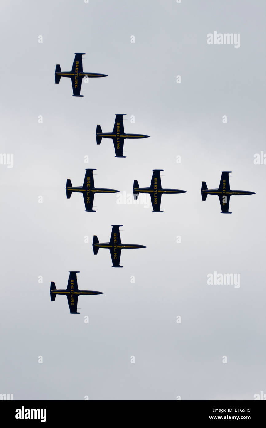 Breitling jet team flying hi-res stock photography and images - Alamy