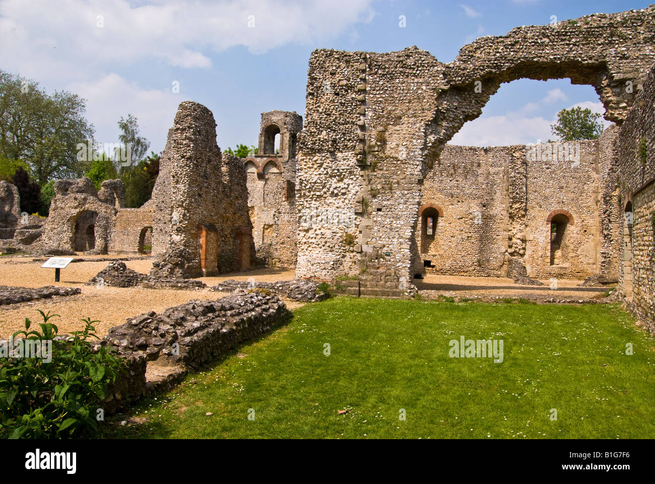 Wolvesey Castle, (Old Bishop's Palace), Winchester, England Stock Photo ...