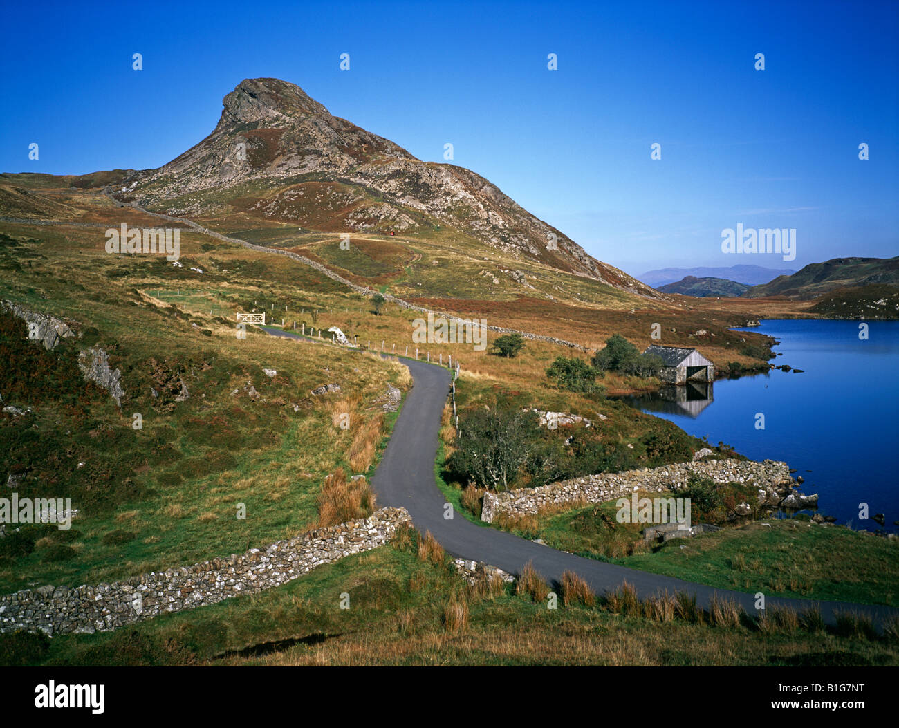 Boathouse Cregennan Lake Snowdonia Stock Photo - Alamy