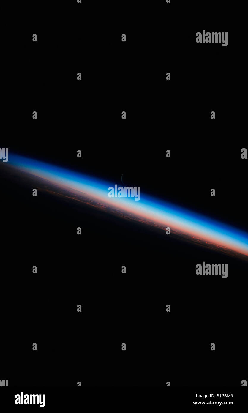 Global waning hi-res stock photography and images - Alamy